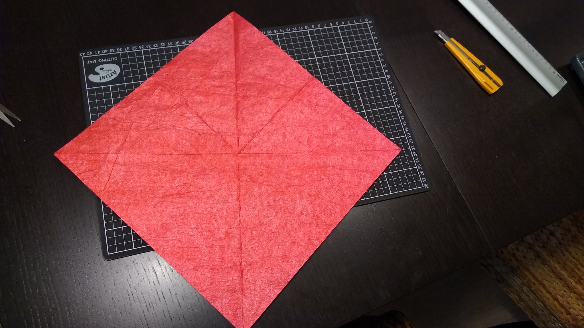 ¿Tienes un cuadrado irregular de papel y quieres hacer un cuadrado ...